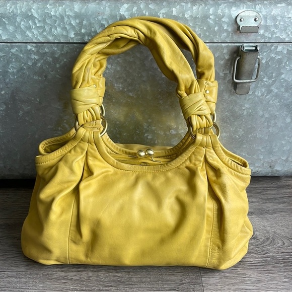 Coach | Bags | Vintage Coach Leather Parker Kisslock Satchel | Poshmark